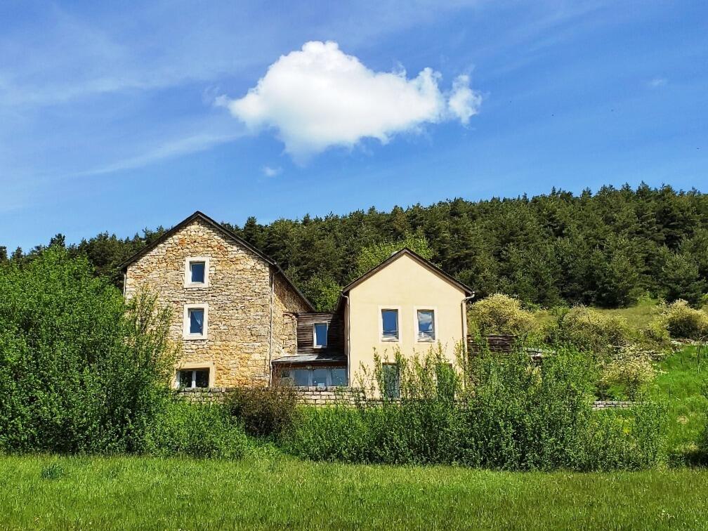 Gite de groupe avec logement privatif - S0137